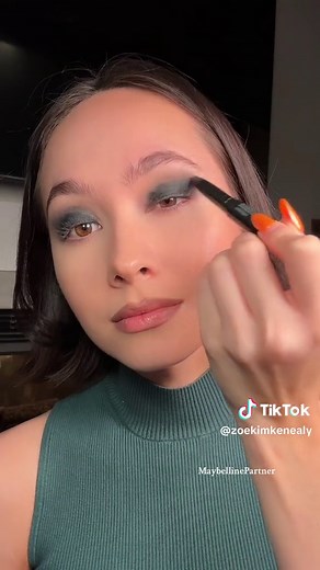 Latex Eyes Makeup Tutorial: Easy Industrial Look