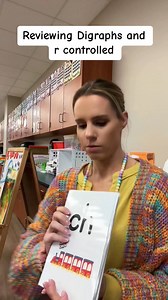 Reviewing digraphs and r Controlled sounds with movement! #phonics #learningisfun #learningwithmove | Lisa Elaine