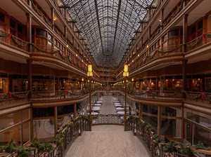 These 5 Most Instagrammable Places In Northeast Ohio Include Flowers, Rockefeller, Sunset