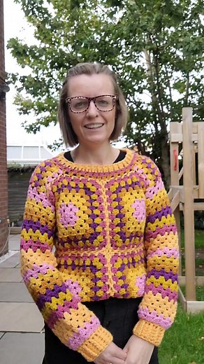 3K views · 183 reactions | The Take Square Sweater is a made to measure pattern where you can use anybply of yarn from your stash and any hook to match! I have a full length tutorial on my youtube channel and it's also available as a written pattern on my Website, Esty and Ravelry! #grannysquaresweater #grannysquares #slowfashion #crochetpattern #crochetfashion #crochettutorial #crochetyoutubechannel #colourfulcrochet #grannystitch | Craft and a Cuppa | Facebook