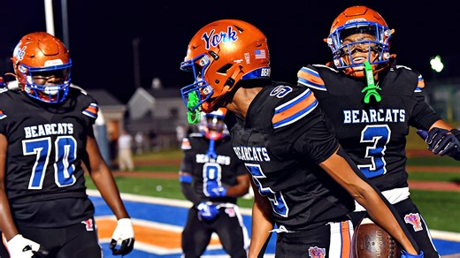 York High football outruns Spring Grove, wins shootout in last minute