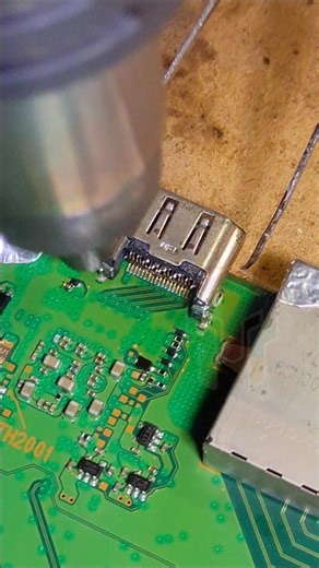 Removing the PS4 HDMI Port #hdmi #hdmiport #port #ps4hdmi #ps4repair