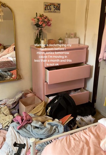 Decluttering Before Moving: A Room Transformation Journey