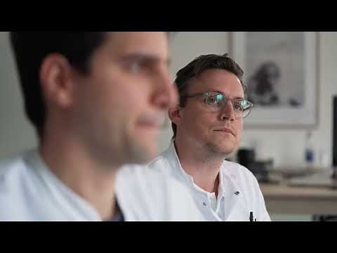 Minimally Invasive & Computer-Assisted Surgical Techniques in Knee Joint and Hip Joint Replacement