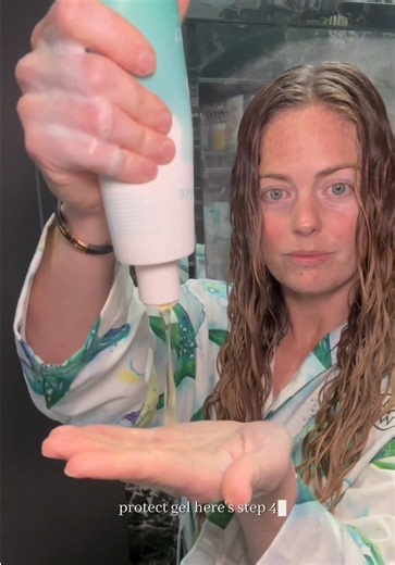 Wavy Hair routine in reverse #wavyhair #fyp #hairjourney #hairroutine #hair