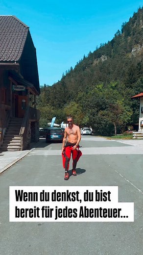 2.5K views · 388 reactions | Lauf wie ein Actionheld. Schau, als...
