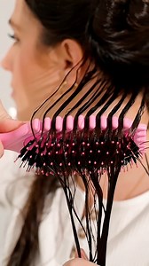 How to style thick, medium-textured wavy hair with Bounce Curl ✨👩‍🦱💖Products used:1️⃣ Moisture Balance Leave-In Conditioner – Clinically proven to protect your hair from UV rays & environmental stressors 🌞🌿2️⃣ Light Hold Creme Gel – For soft definition and hold 💧✨3️⃣ Define EdgeLift Brush – The perfect tool for styling waves 🎨🌀4️⃣ Microfiber Hand Mittens – Custom-made with 5x the absorption of your average microfiber towel! Perfect for removing excess water and product, speeding up the d