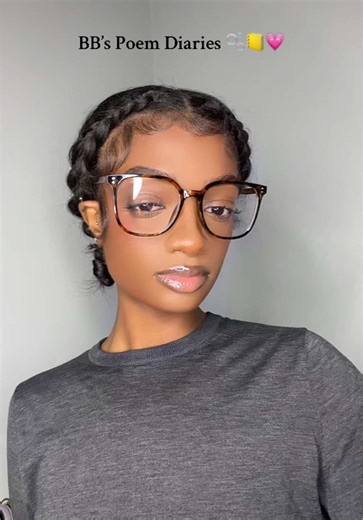 THE MODEL THAT WALKS on TikTok