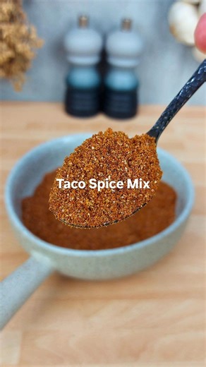 Taco night, but make it from scratch 🌮🔥 This is our homemade Taco Spice Mix — bold, smoky, and full of real flavour. No fillers, no anti-caking agents, just proper spices blended the way they should be. Once you try your own mix, those shop packets just don’t compare. Watch how we make it in the video 👇 If you want the entire Ultimate Spice Mix Guide bundled with Cooking with Spice Mixes (so you get the blends and the meals that use them), comment DUO and we’ll send you the link 🌶️✨ List of 
