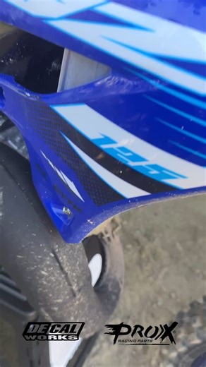 YZ125 barely around @glenhelenraceway Thanks @keeferinctesting #2stroke #mx✊🏼💨💨 Go to our LinkTree in profile for latest podcast, videos, stories & discount links. @ridedunlop @wisecopistoninc @prox_racing_parts @jepistons @fmf73 @decalworks @odi_moto @unifilter @worksconnection @rekluse_motorsports @cometicgasket @klotz1959 @motionpro @cardosystems @vintco_usa @mxplastics @blasterproducts #dirtbike #motorcycle #motocross #dirtbikes #yz #twostroketuesday | Dirt Bike TV