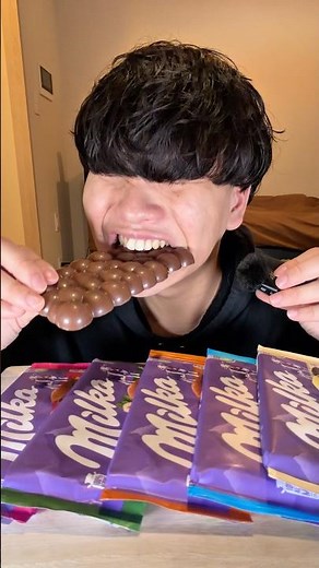 ミルカチョコ食べながらコメント返信 #asmr #チョコレート