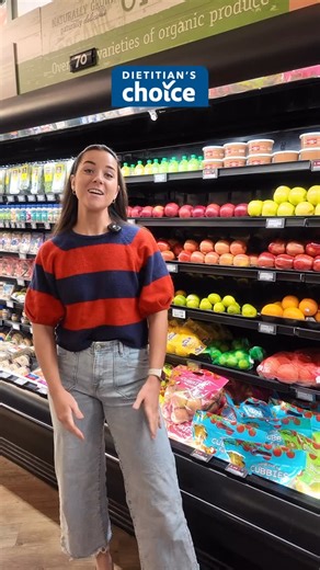 1.5K views · 18 reactions |  It’s apple season in the Midwest — and with so many varieties grown right here, why not start with a First Kiss? This crisp, sweet-tart beauty is one of the earliest apples of the season. Try a new variety next time you shop and fall in love with local flavor! #DietitiansChoice #AppleSeason #FallFlavors | Coborn's | Facebook