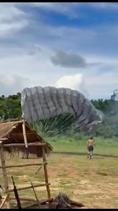 1.3M views · 24K reactions | Final approach…. ITO YONG NAG KARERA NG PARACHUTE PA LANDING NA SILA KAYA SILA KAYA MABILIS SILA SA LIKOD YONG HANGIN PAG LAND NA NILA SA HARAP NA YONG HANGIN KAYA MABAGAL NA YONG TAKBO NG PARACHUTE. IMPORTANTE SA AMIN ALAM NAMIN SAAN GALING ANG HANGIN,,The best ladder… last man winner hit the target.. #gagambamukhalangmatapang #SPECIALFORCESAIRBORNE #thankyoufollowers #virals | Gagamba Mukha Lang Matapang | Facebook