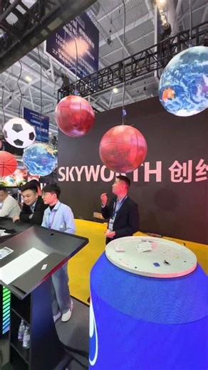 Spherical LED Rotating Video Display #Chasing195 #DevenD121D #China #CantonFair