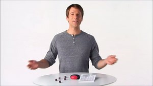 Hasbro Gaming Yahtzee Game, Fast-Playing Dice Games for Kids, Teens, and Adults, Strategy Games, Family Games for Kids, 2 or More Players, Ages 8 and Up