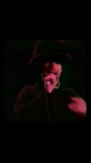 Jamiroquai - Virtual Insanity (live)