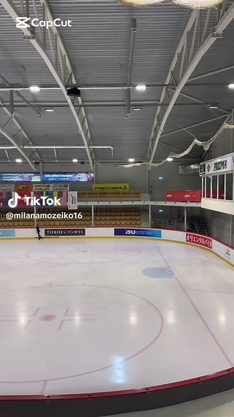 Hilarious Ice Skating Fails Compilation