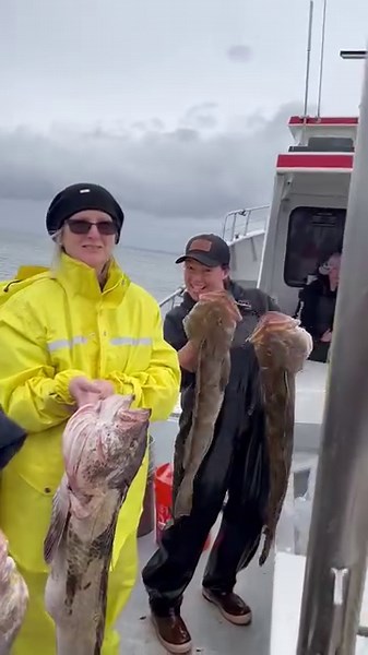 Mutineer Charters is where we will be posting any specials and last minute openings, please give it a like or follow. I’m quite proud of the team we assembled and we’ll all be working together to show you the best of fishing in Westport. Lingcod opens March 9! | Charterboat SLAMMER