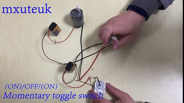 mxuteuk 3pcs Heavy Duty Momentary Toggle Switch 16A 250V 20A 125V SPDT (ON)/Off/(ON) 3 Terminal 3 Position, 2 Years Warranty Ten-123-B123