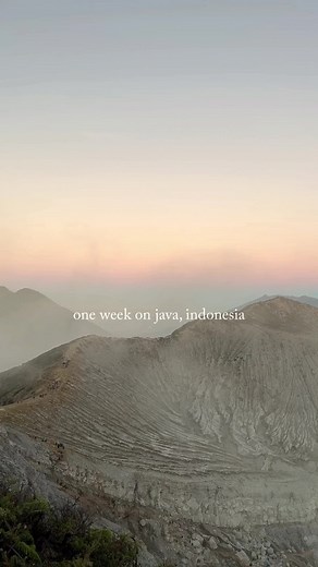 so many beautiful things to see on this island, i could have stayed there for months 🥹 #java #indonesia🇮🇩 #hiking #bromo #backpacking