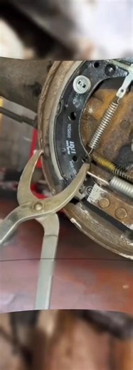 Make brake maintenance a breeze with this Drum Brake Spring Pliers! Perfect for removing and installing brake springs and shoe clips, it’s a must-have tool for DIY car enthusiasts and professional mechanics. | Advancted6$