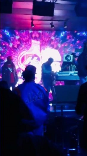 Kelo the artist perform his song “Trust Issues” #subscribe #stream #live #concert #club #afrobeats