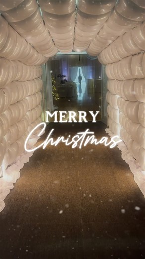 We stepped into a Winter Wonderland this weekend with customers and employees that feel like family. Grateful for every person who makes First Community Bank such a special place to be. ✨❄️ Merry Christmas from your friends at First Community Bank! | First Community Bank