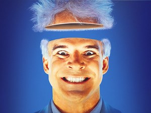 The Man With Two Brains - Apple TV (TR)