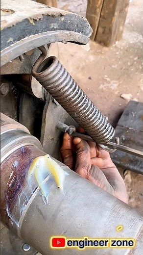 Heavy Truck Brake Springs Replacement 😱 | Satisfying Brake Repair 🔧 #Shorts