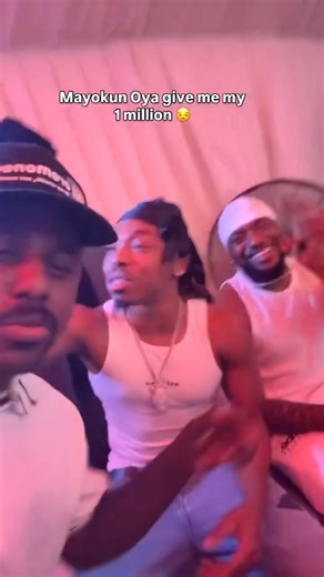 Lekki street boy met Mayorkun & Dremo at Davido concert in Ibadan, and he bïlled them 1M each 😂😭 | Entertainment Daily