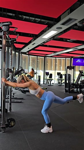 Cable Kickbacks - 3 Sets | 8 Reps #fitness