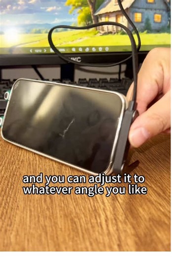 Using this data cable, you not onlyget 240W fast charging, but it alsofeatures a built-in foldable phonestand.#tiktokshop #phonecharger #charger #basemo #fastcharging