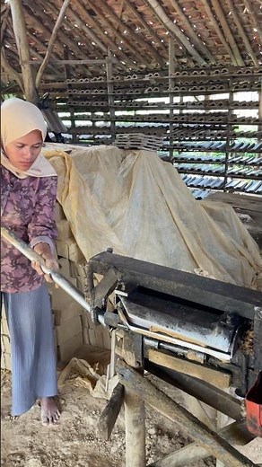 Roof tile making process #trending #creatives #woodworking #construction #amazing #rooftiles #facts