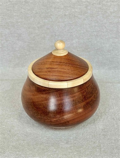 Turned Wood Lidded Ring / Keepsake Box - Etsy