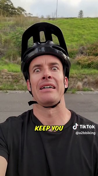 How to Manual your Mountain Bike in 60 seconds💥😎 #mtb #mountainbike #manual #howtomtb #mtbtip #mtbtips #howtomanual #wheelie #mtbskill #backwheel #howto