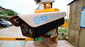 QiGong Car Parking Barrier Remote Control Security Barrier Gate for Parking for Airport and Factory Use