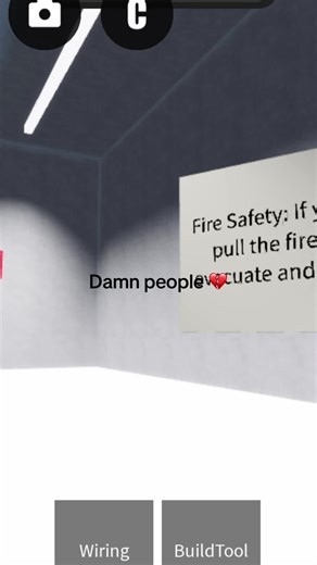 Btw it was supposed to be a voice evac until someone changed it to Obama beatboxing 💔