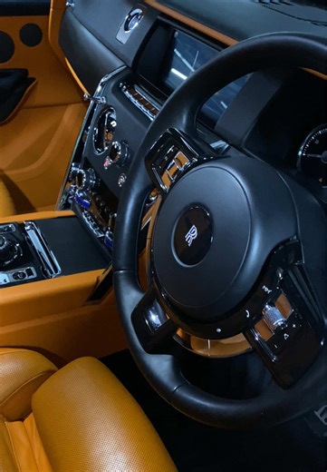 Rolls Royce Cullinan Interior Reset at Auto Prep Centre London. Get in touch to treat your car to the service it needs. Located in Edgware Road London. - Underground Car Park @ W2 2BP - 📱 07909 220 515 - ✉️ enquiries@autoprepcentre.com #apclondon #detailing #modification #mods #londondetailing