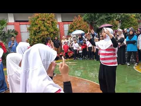 2nd Place Cheerleader - Class 3B