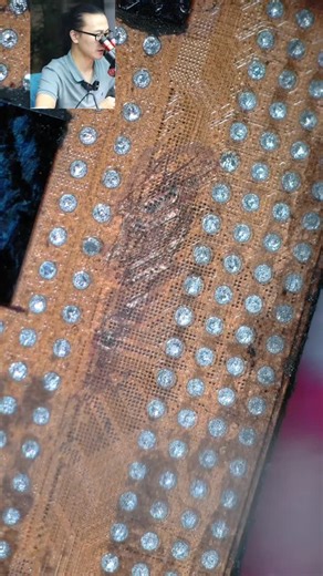 Ycs Yang | iPhone keeps data, U4100 flies away, I found it | Instagram