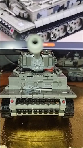 FAKE LEGO Tiger tank