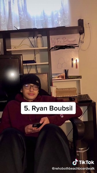 Beanie Hooligan #fyp #rehoboth #rehobothbeach #boardwalk #delaware #fun #beanie #hooligan #wow #PokemonGO #ryan