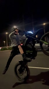 On the other side of the map all the way in California. Huntington Beach to be exact!! @riderawrr X is a beast #ebike #emoto #wheelies #oneway #lilman #bikelife #anybikegang #california #cali #westcoast #rawrr #mantis | Oneway Lilman