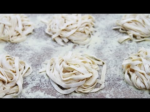How to Make Homemade Pasta with Chickpea Flour (Garbanzo Bean Flour)