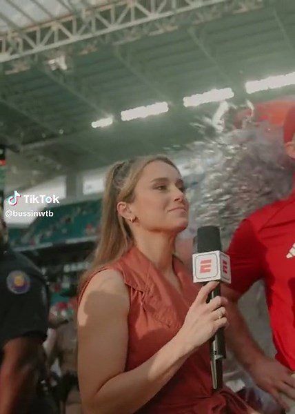 ESPN reporter Molly McGrath got caught in the Gatorade bath after Louisville beat Miami to clinch their spot in the ACC Championship game😂 #BWTB #fail #lousiville #ACC