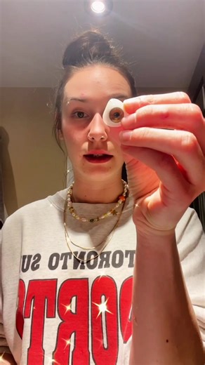 How to Clean a Glass Eye: Step-by-Step Guide