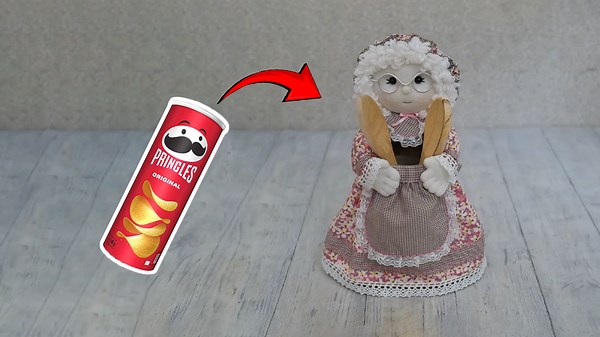 Handmade Kitchen Helper DIY – No Patterns or Machines Needed