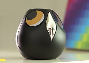 Awesome Owl Style Ulo Surveillance Camera Interacts Using Its Eyes (video)