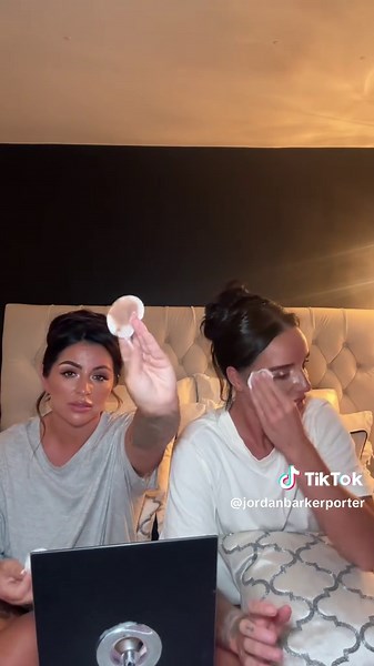 Makeup Removal Tutorial: Step-by-Step Guide