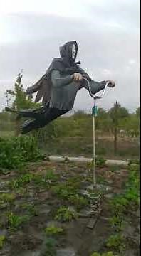 Scariest Scarecrow - Hangs on a Shocker Spring